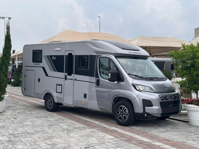 ADRIA COMPACT 60 DL 60 YEARS 6.99 x 2.12 x H 2.75 m | Centro Caravans ...